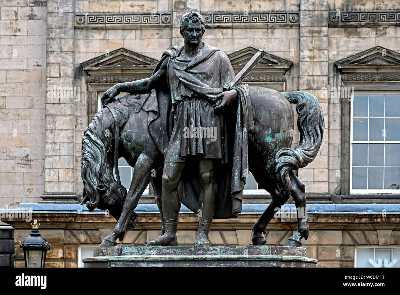Earl of hopetoun statue hi-res stock photography and images - Alamy