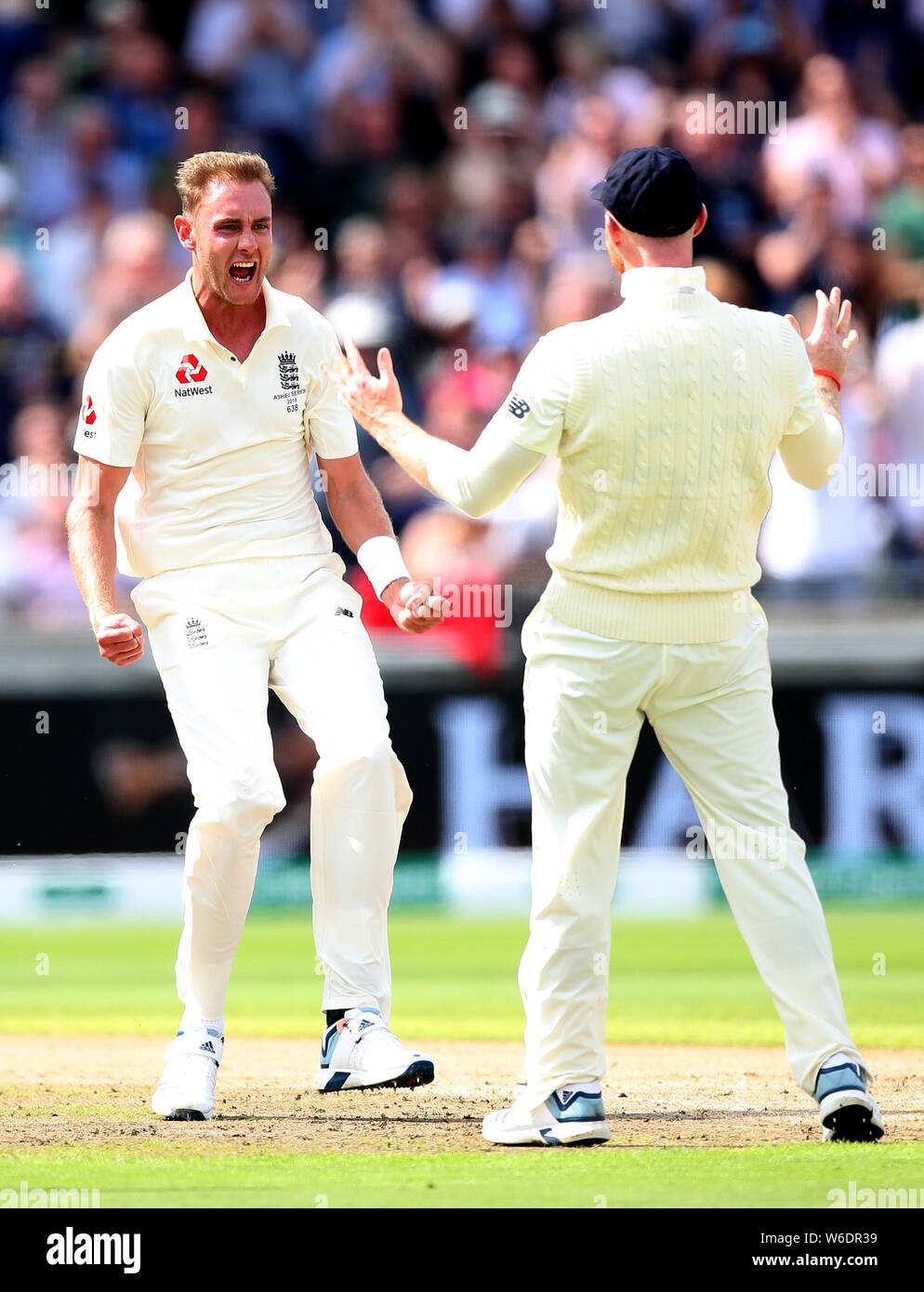 Stuart broad warner hi-res stock photography and images - Alamy