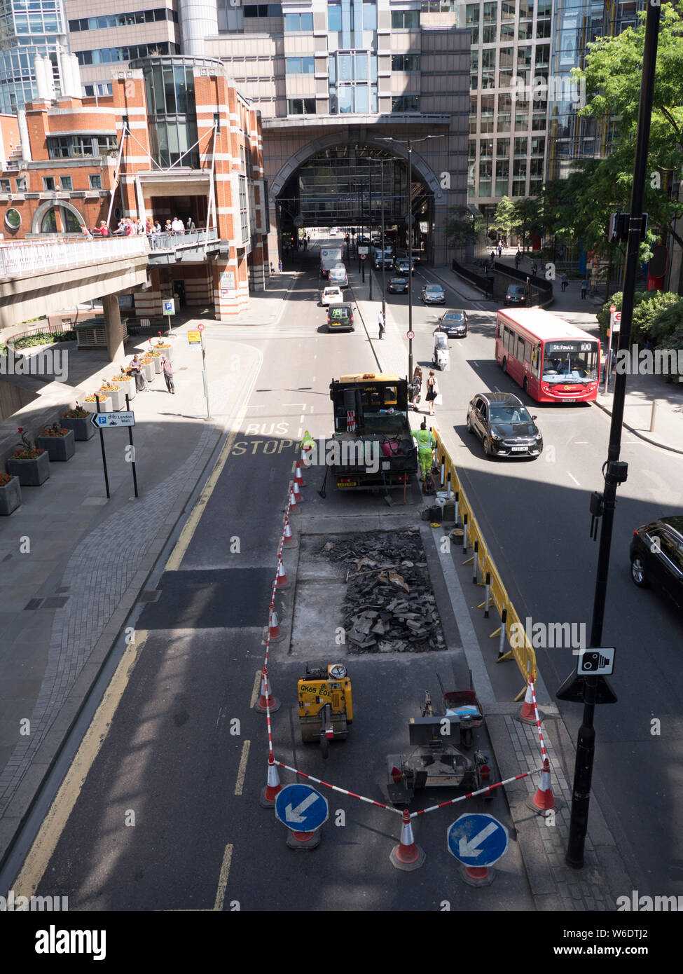 Road works in London Wall, London Stock Photo - Alamy