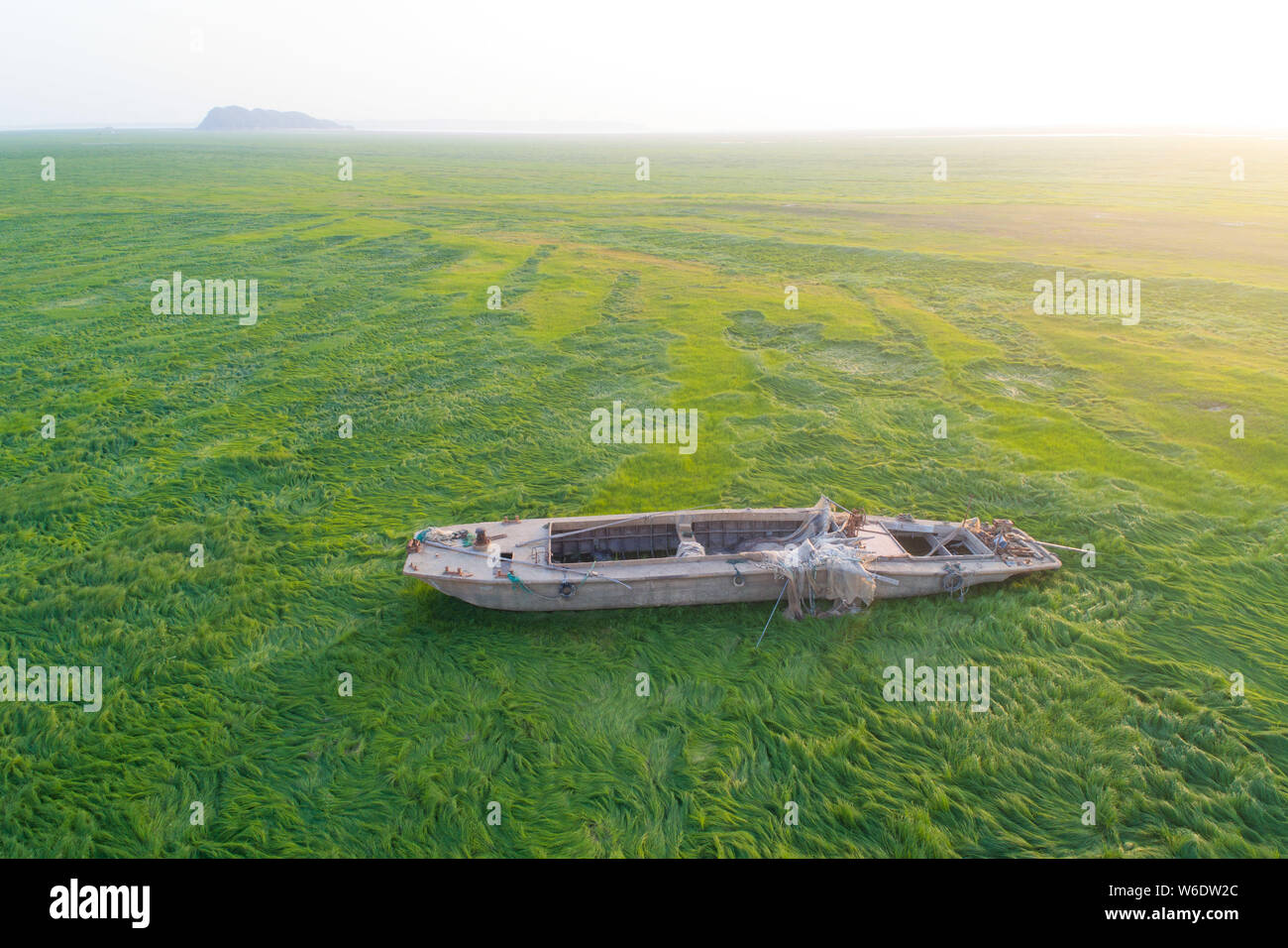 Poyang lake drought china hi-res stock photography and images - Alamy