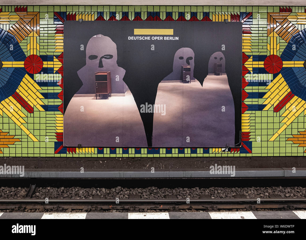 Jungfernheide U-bahn underground railway station interior. The ...