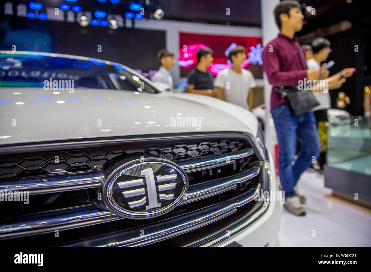 Faw car hi-res stock photography and images - Alamy