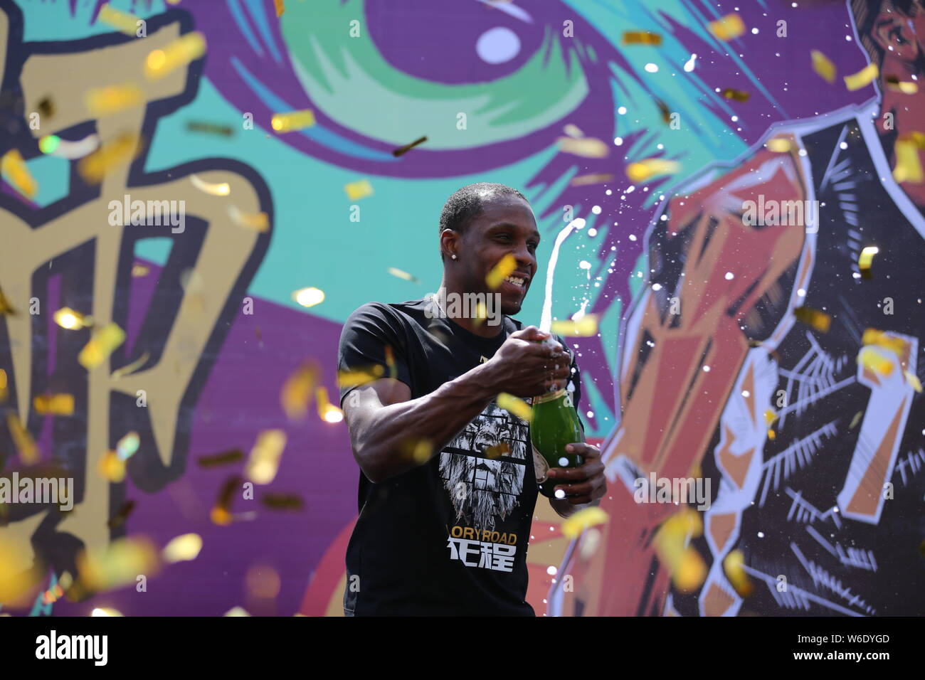 American basketball player Lester Hudson of Liaoning Flying Leopards ...