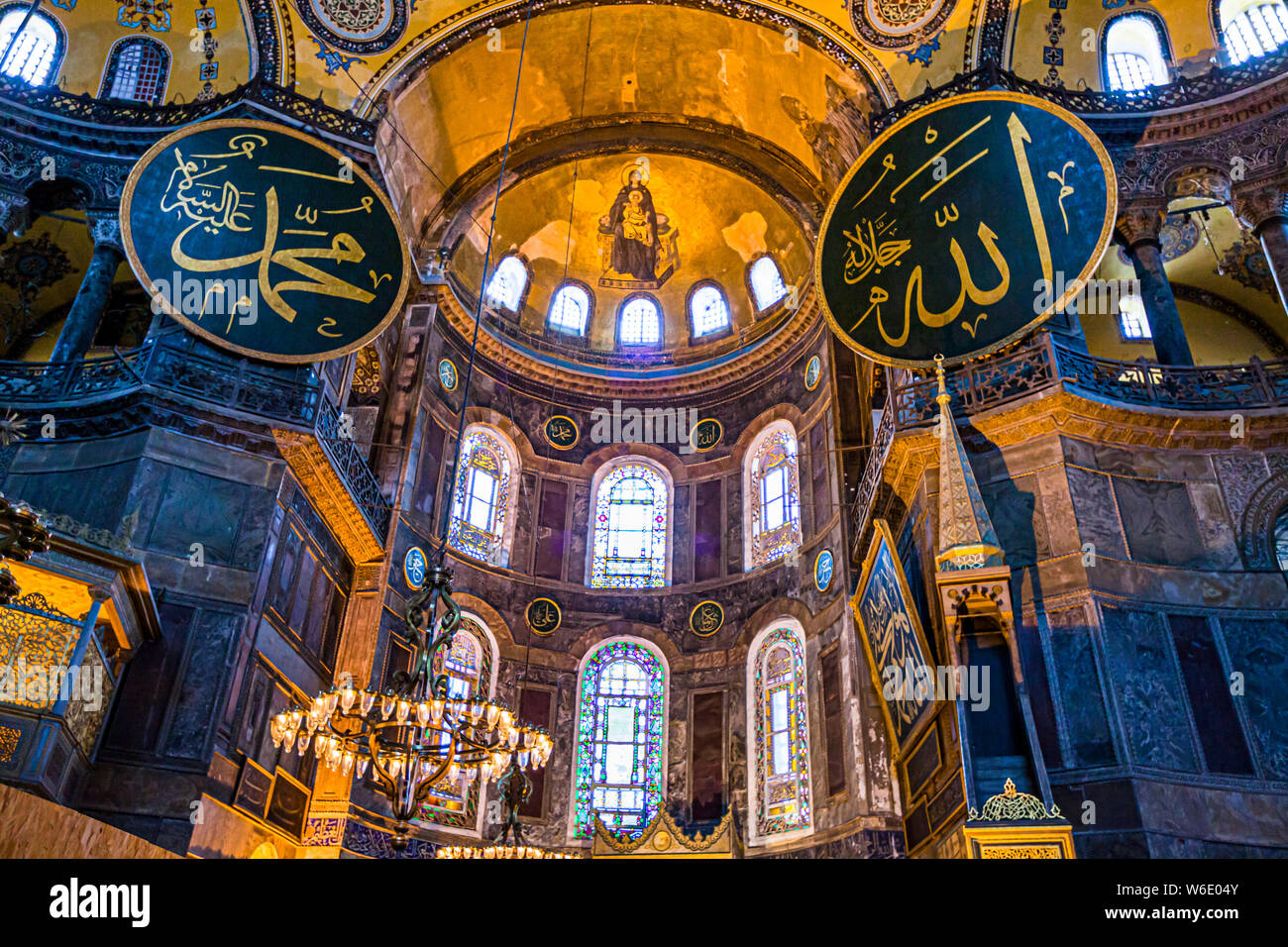 Topkapi place museum hi-res stock photography and images - Alamy