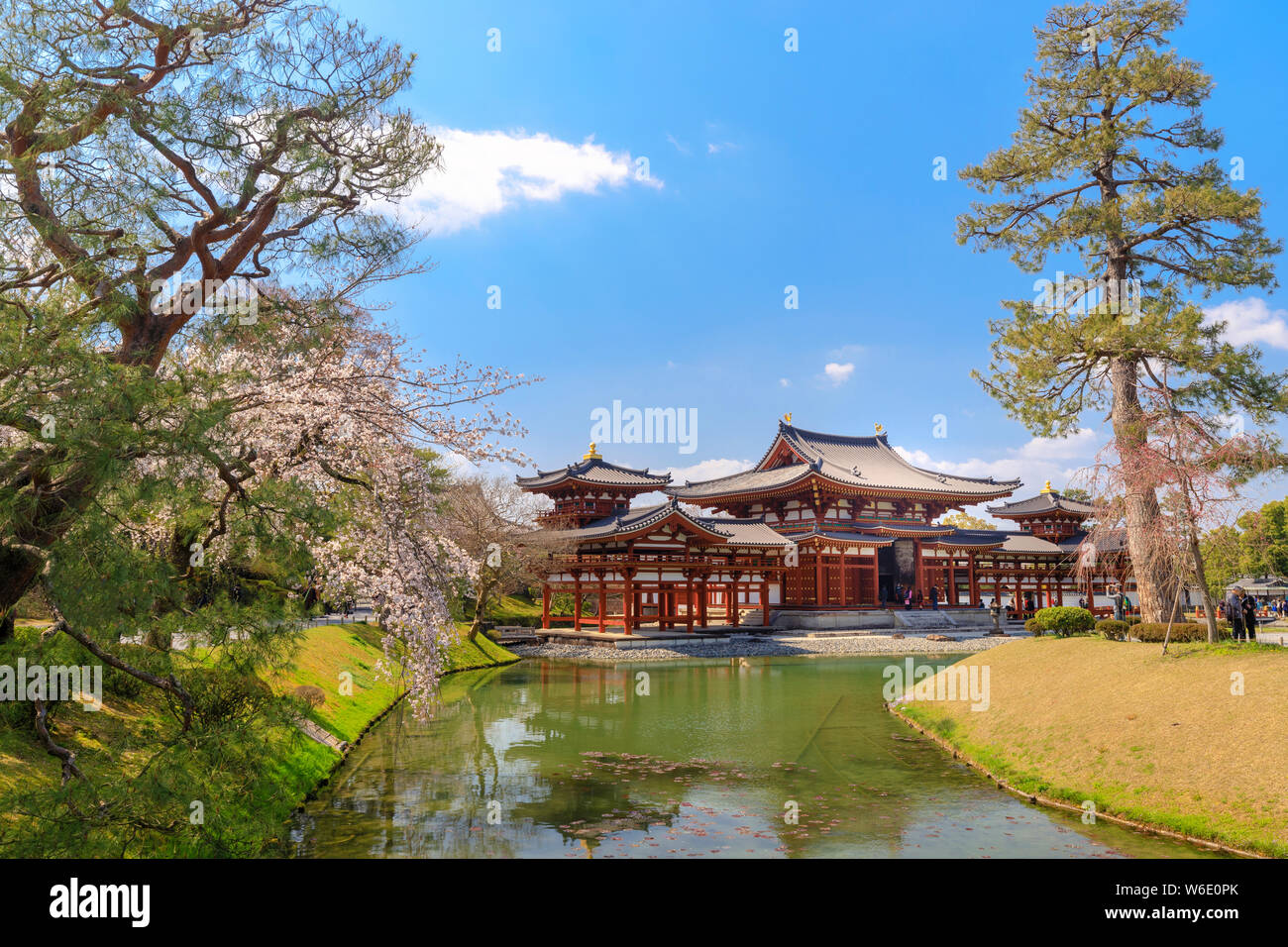 The Japanese Byodo-in Phoenix temple, world unesco heritage in the Uji ...