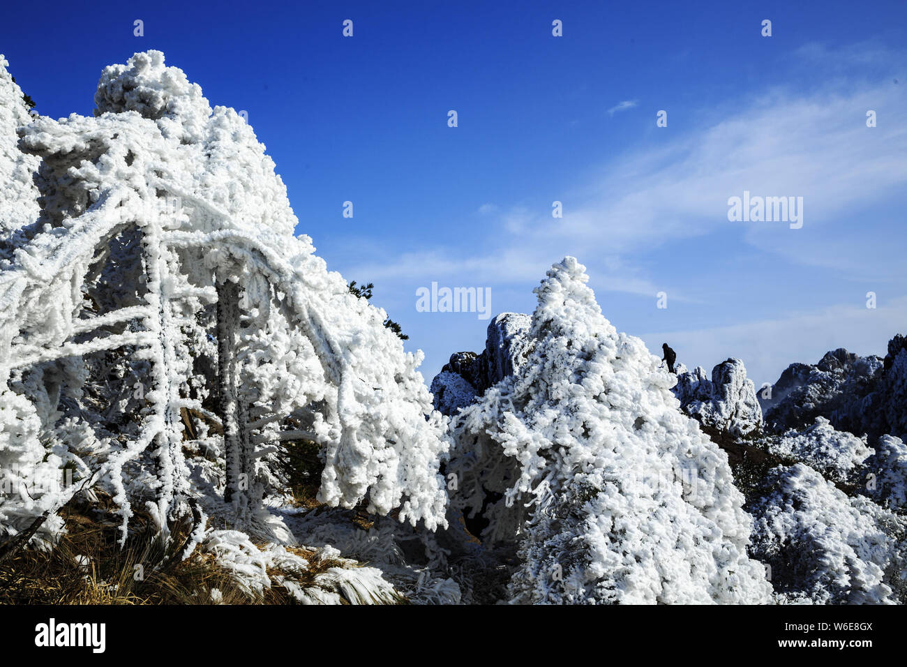 Huangshan scenic spot hi-res stock photography and images - Alamy