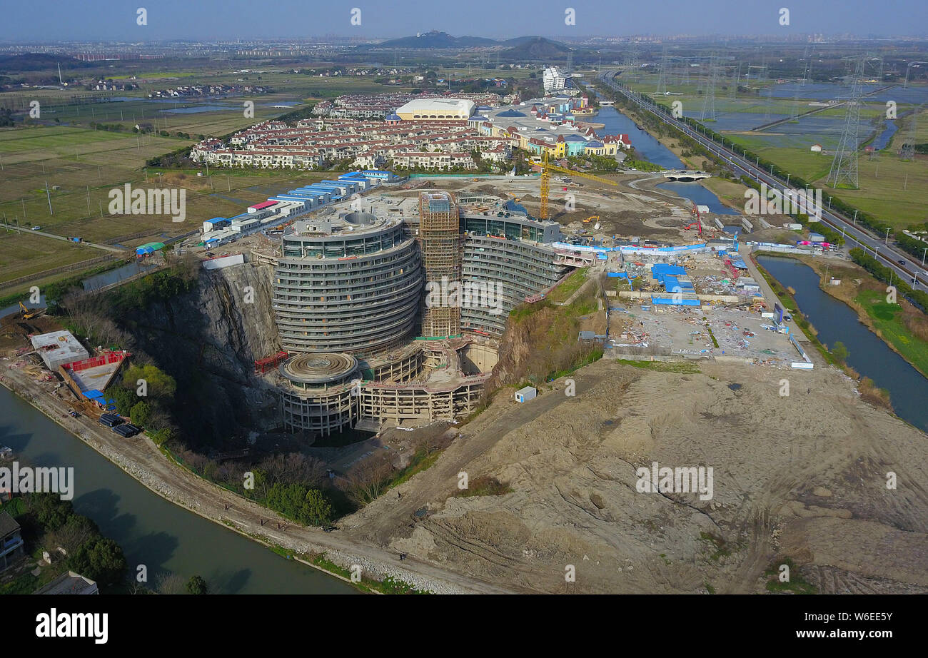 The five-star Shanghai Tianmashan Pit Hotel, also known as the Shimao ...