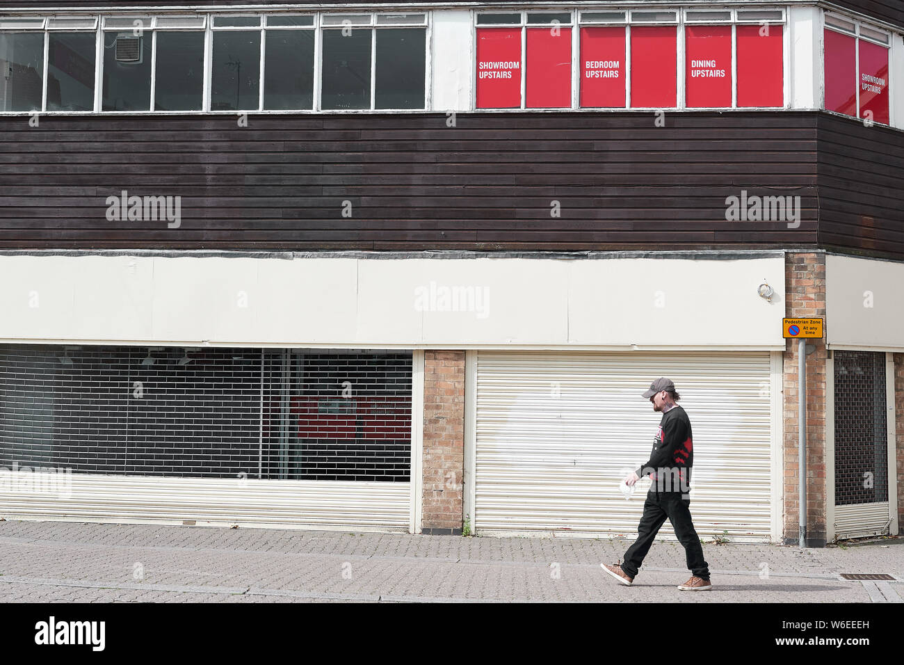 Empty, vacant, unused shop premises in the town centre of Kettering ...