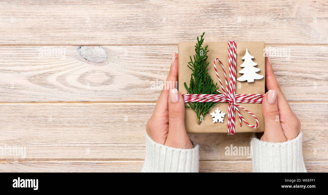 gift box wrapped in recycled paper, with ribbon bow, banner with ribbon ...