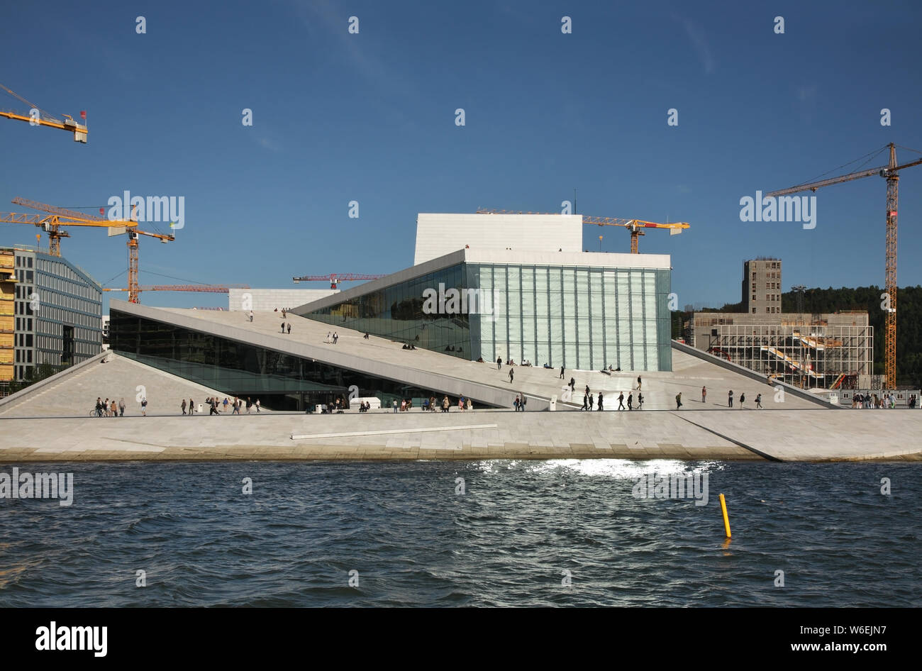 Operahuset - Opera house in Oslo. Norway Stock Photo - Alamy
