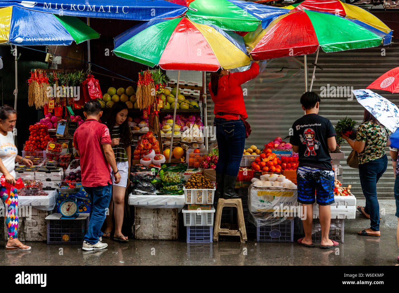 Manila Street Market High Resolution Stock Photography and Images - Alamy