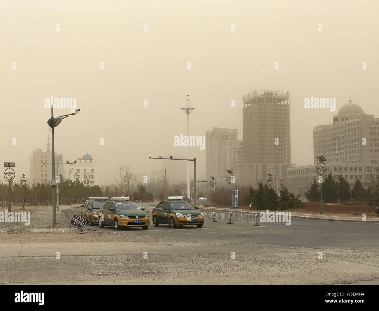 City air pollution mongolia hi-res stock photography and images - Alamy