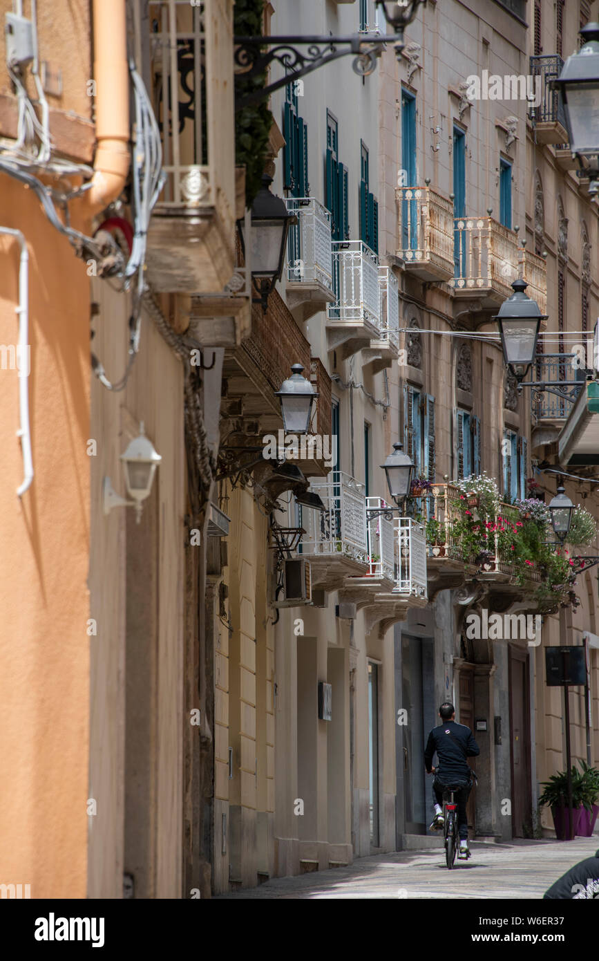 Typical italian village street scene hi-res stock photography and ...