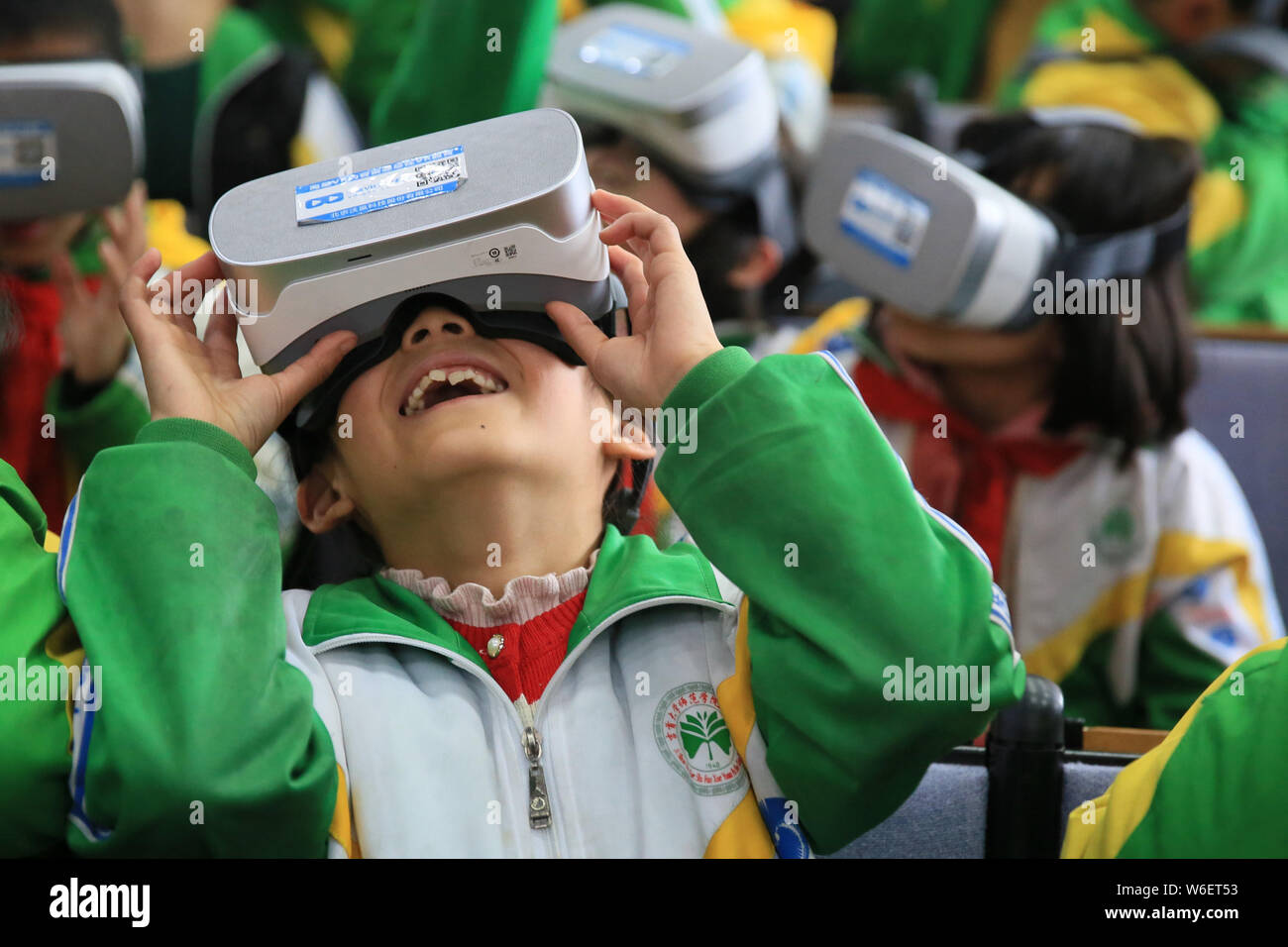 React video hi-res stock photography and images - Alamy