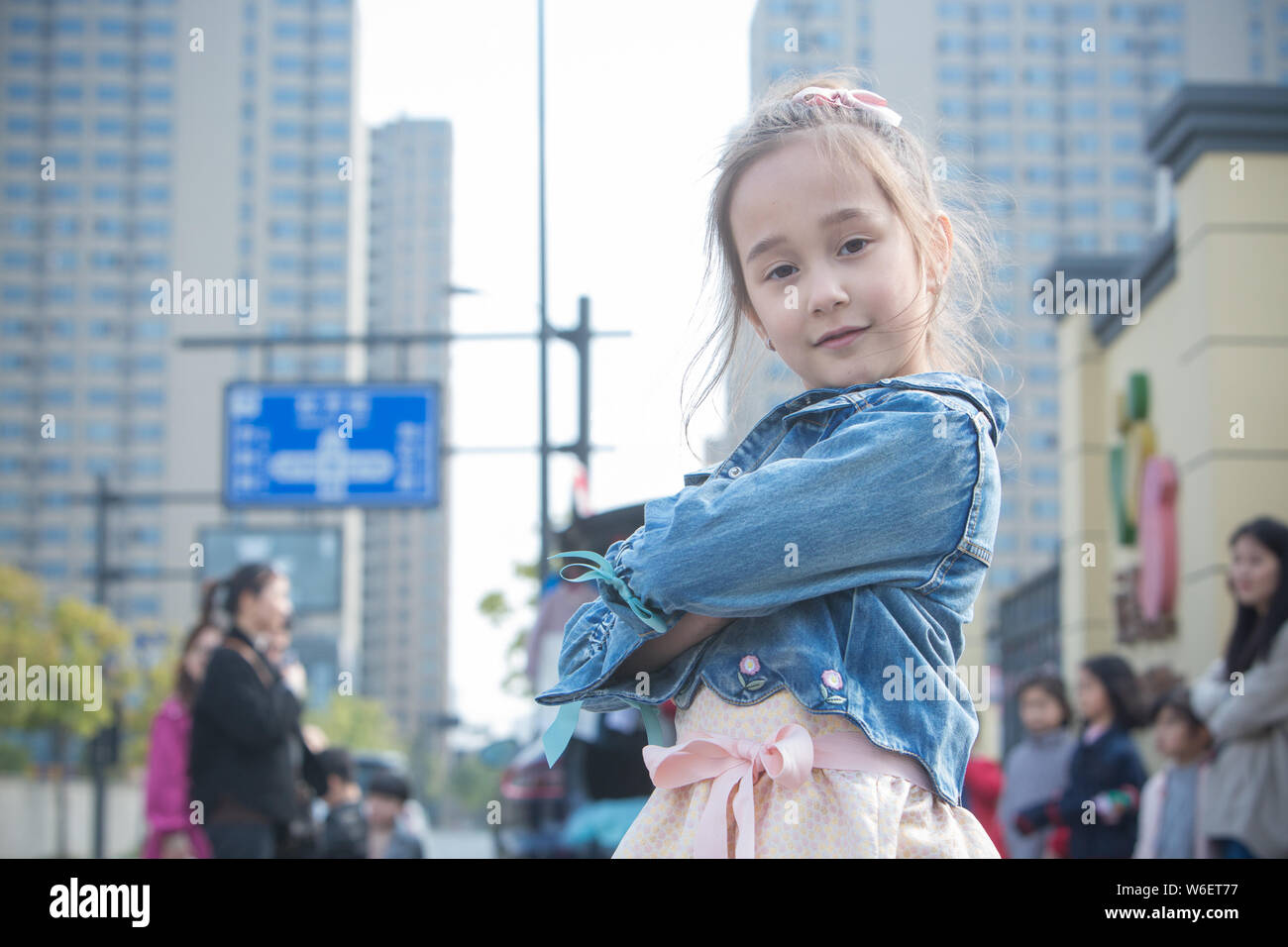 8 year old girl hi-res stock photography and images - Alamy