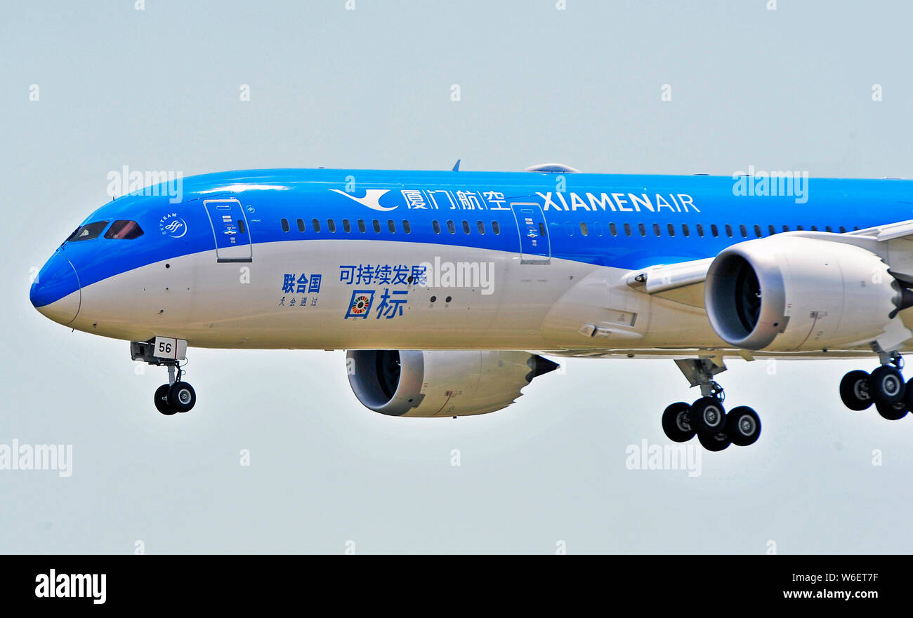 The first aircraft "United Dream" bearing the UN (United Nations ...