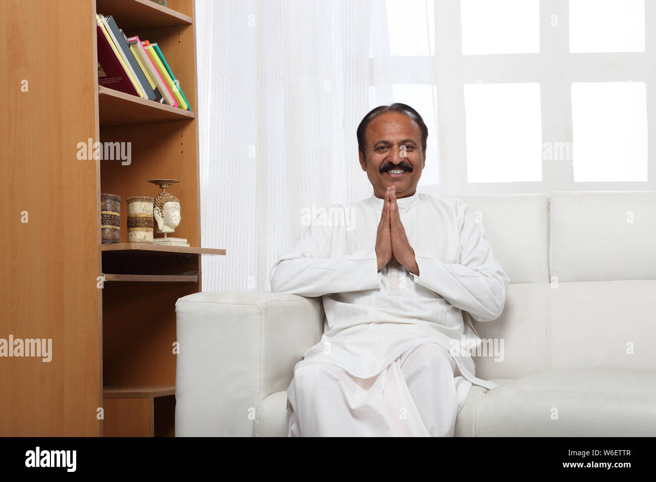 Bengali man hi-res stock photography and images - Alamy