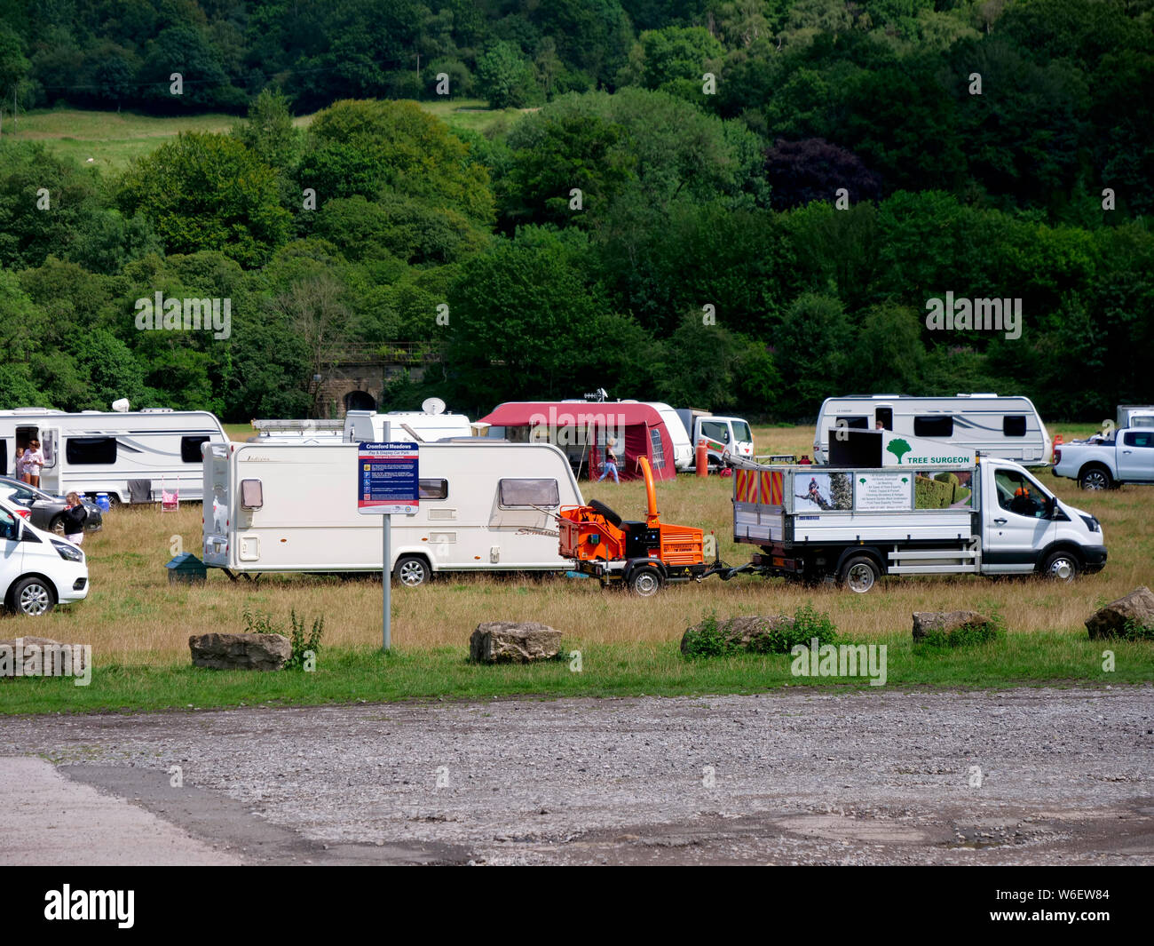 Large Gypsy Roma Traveller camp moves into Cromford Meadow near UNESCO ...
