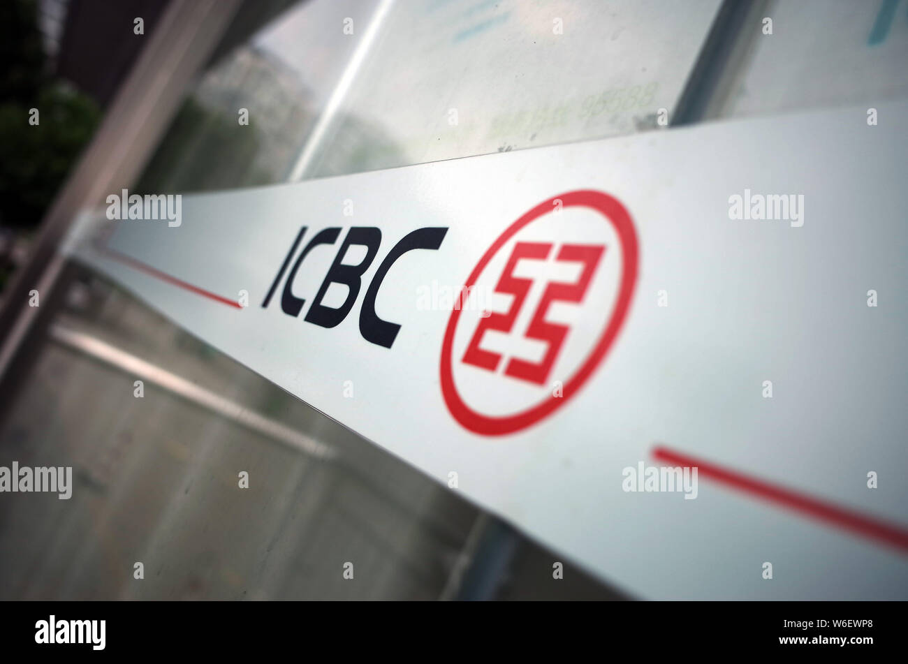 Logotipo De Icbc China Logotipo De Icbc En La Pantalla Del Smartphone.