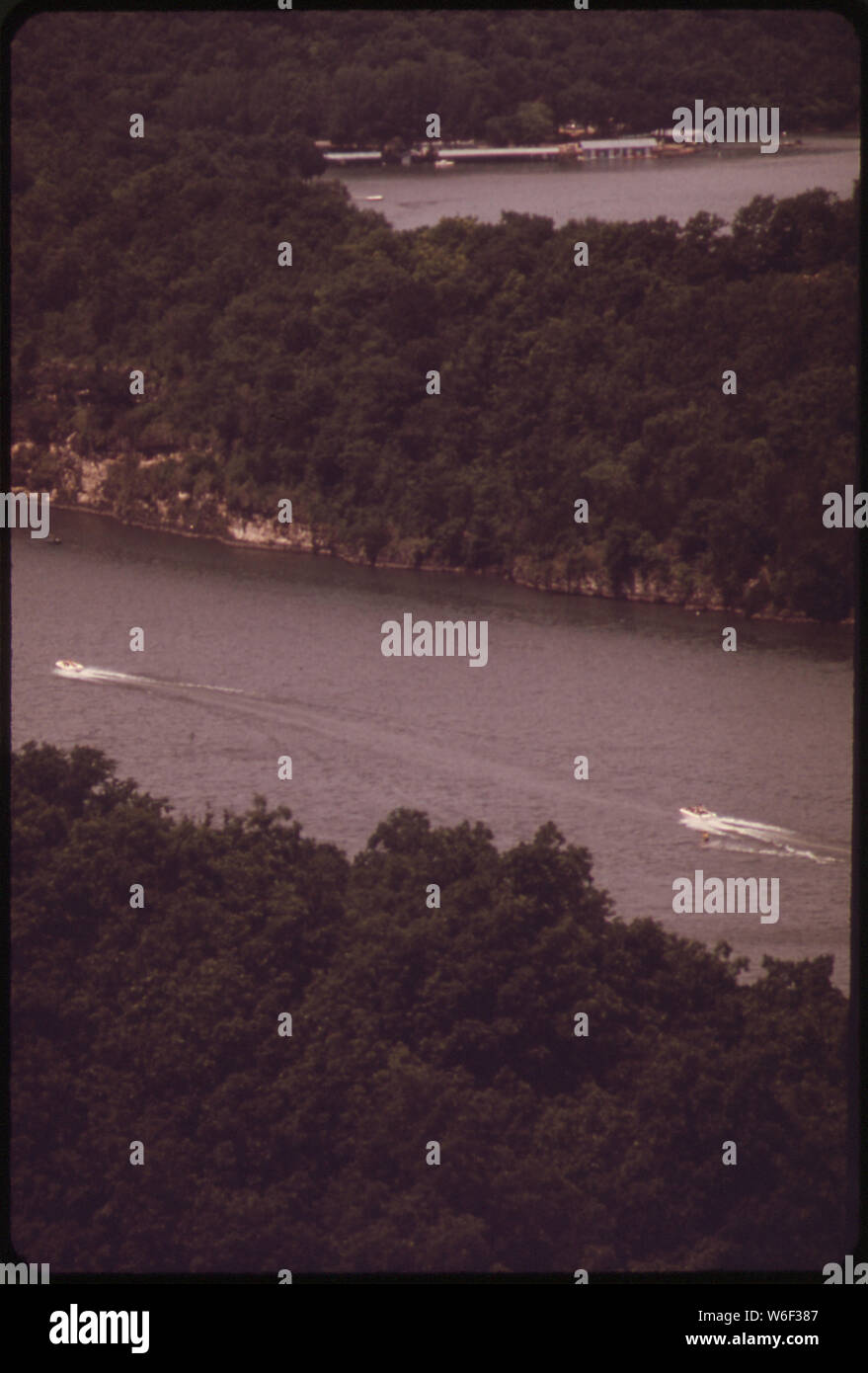 AT BRIDAL CAVE, THE NIANGUA RIVER BRANCH OF LAKE OF THE OZARKS BENDS ...