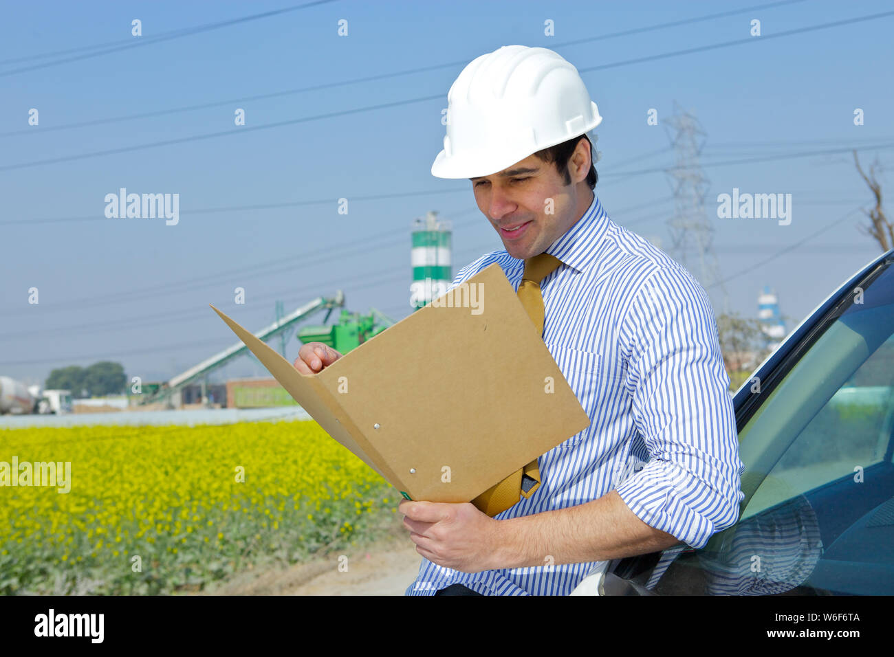 Architect doing paperwork Stock Photo - Alamy