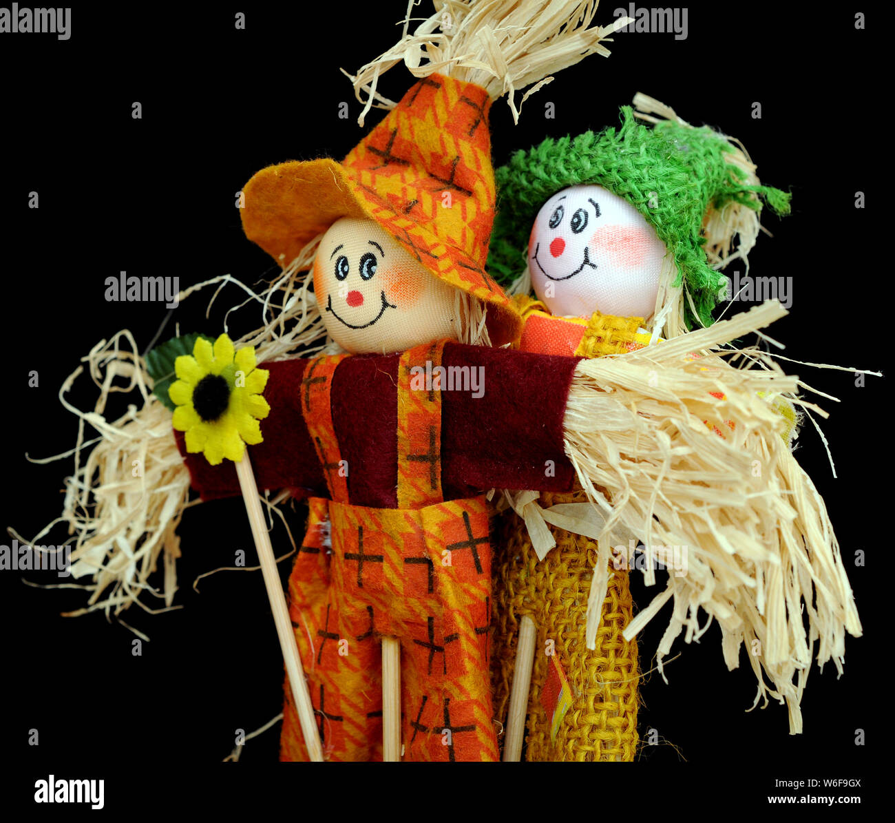 Two scarecrows hi-res stock photography and images - Alamy
