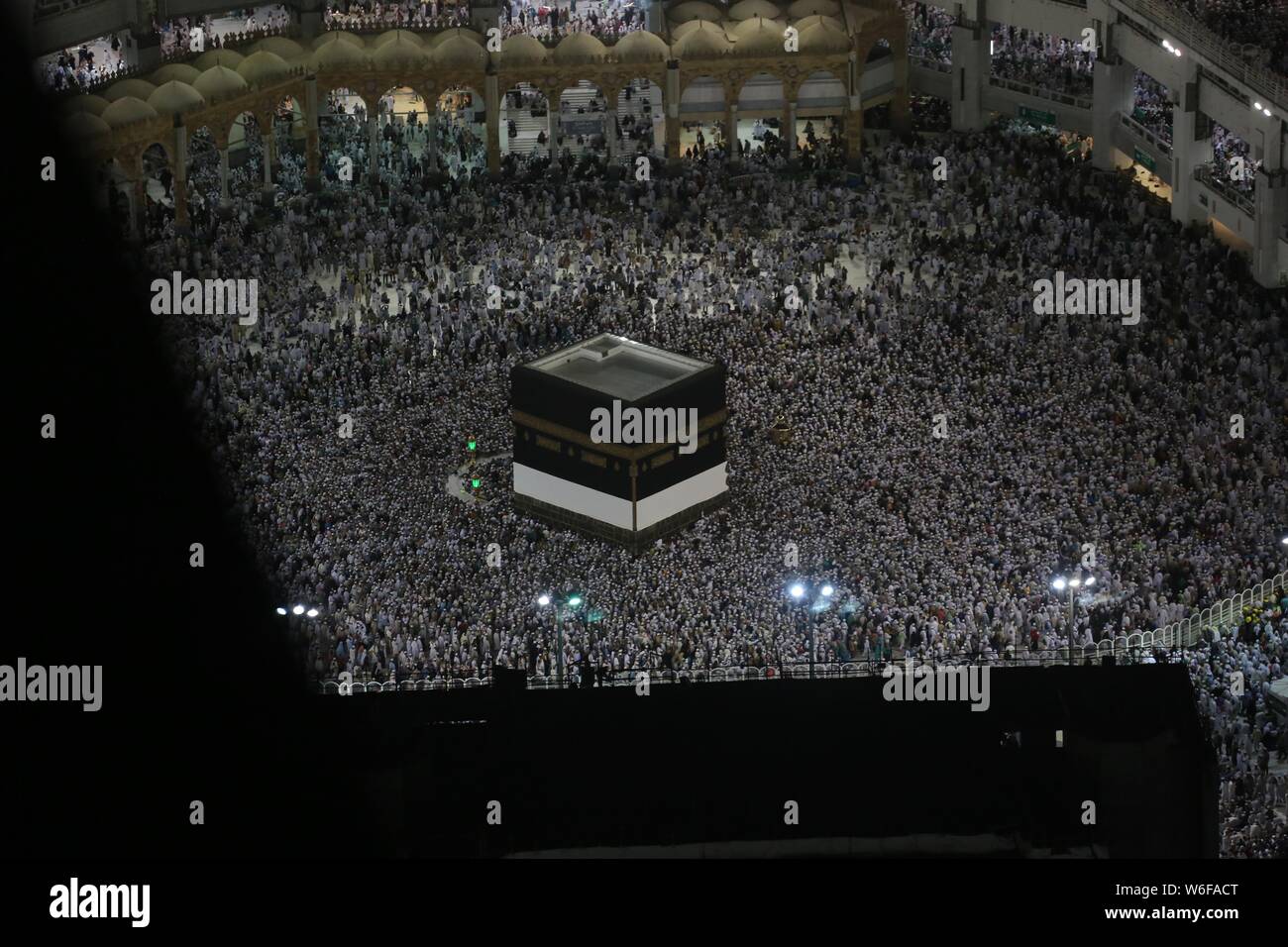 Mecca, Mecca, Saudi Arabia. 31st July, 2019. Muslim Pilgrims gather ...