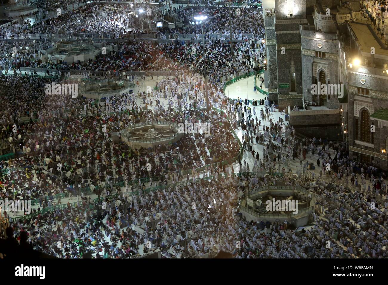 Mecca, Mecca, Saudi Arabia. 31st July, 2019. Muslim Pilgrims gather ...