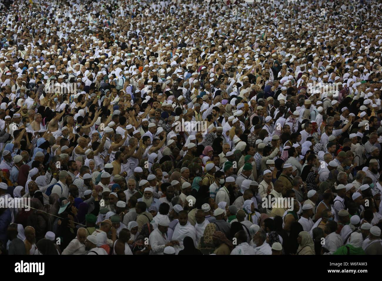 Mecca, Mecca, Saudi Arabia. 31st July, 2019. Muslim Pilgrims gather ...