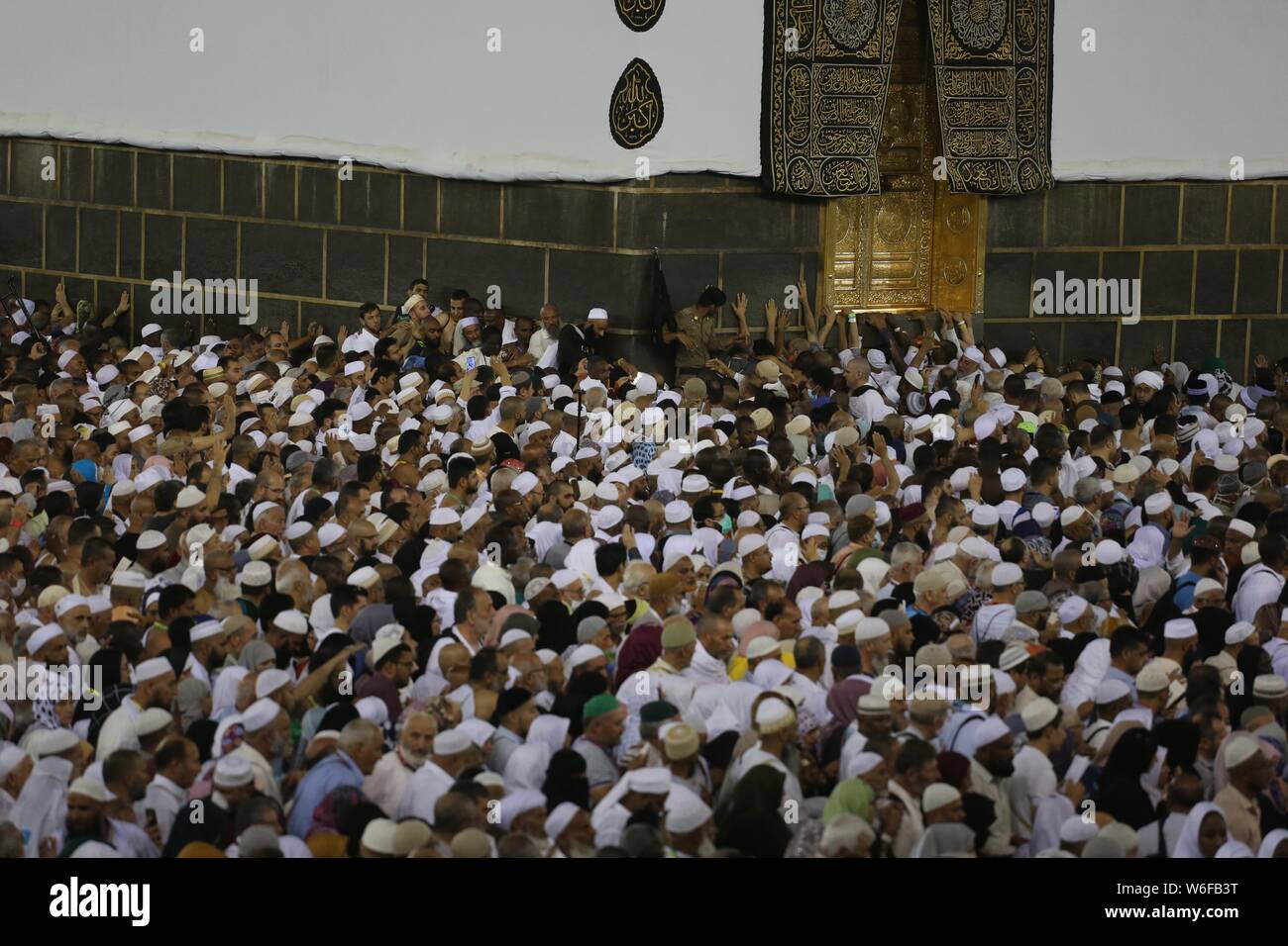 Mecca, Mecca, Saudi Arabia. 31st July, 2019. Muslim Pilgrims gather ...
