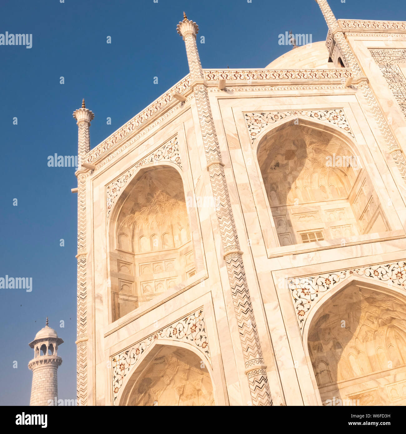 Semi precious stones and taj mahal hi-res stock photography and images ...