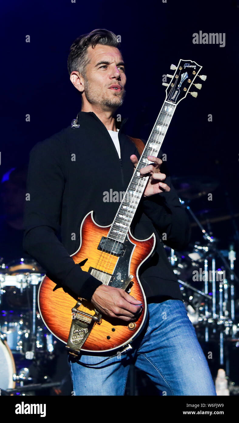 311 performs hi-res stock photography and images - Alamy