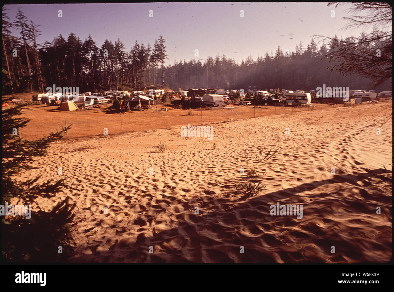 CAMPSITE NEAR LAKE IN NATIONAL RECREATION PARK Stock Photo - Alamy