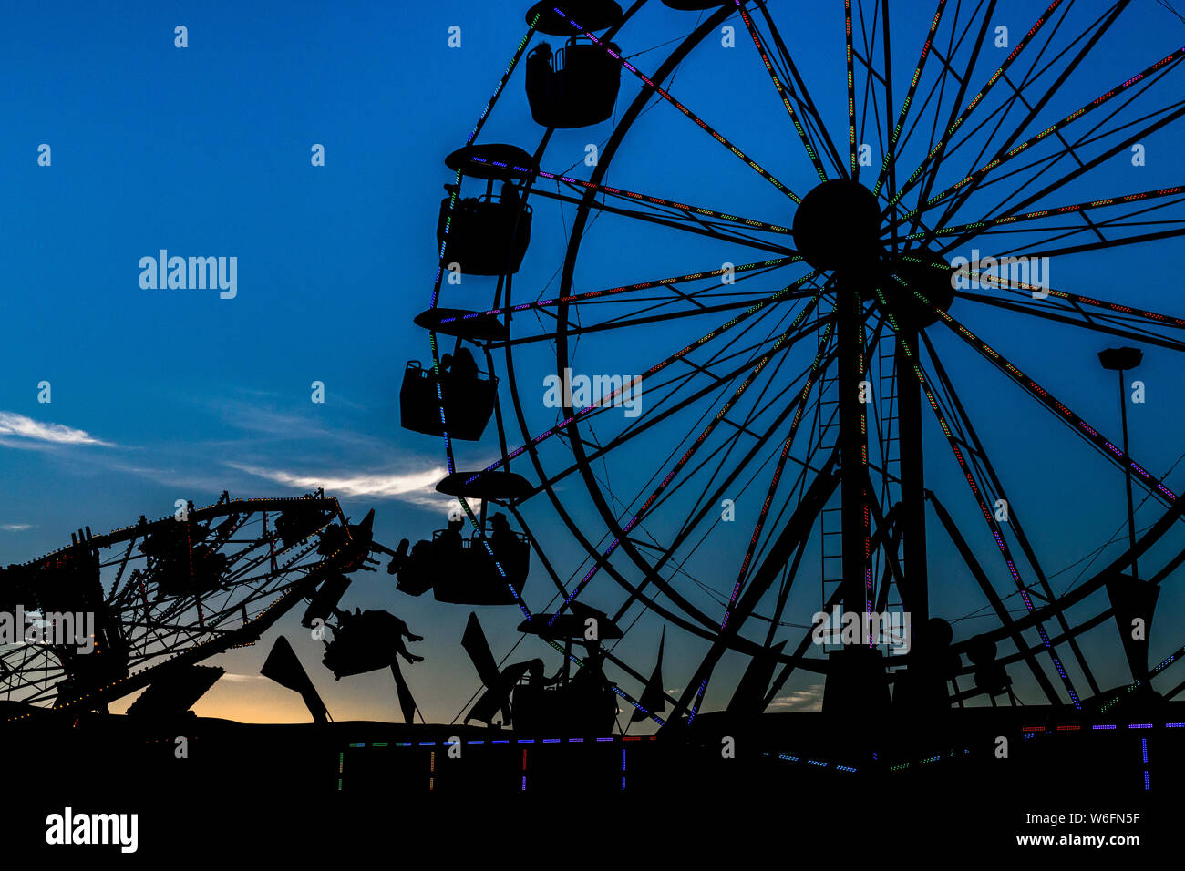 Carnival rides hi-res stock photography and images - Alamy