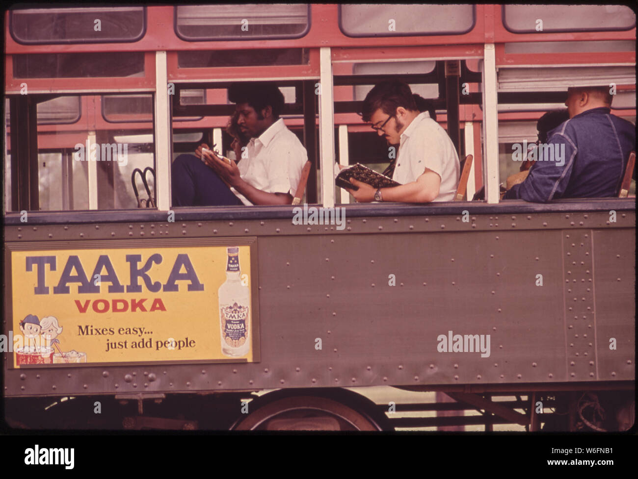 CITY STREET CAR; General notes: St. Charles Avenue Streetcar line, New ...