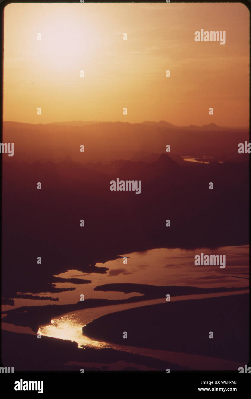 COLORADO RIVER AT SUNRISE--30 MILES NORTH OF YUMA Stock Photo - Alamy