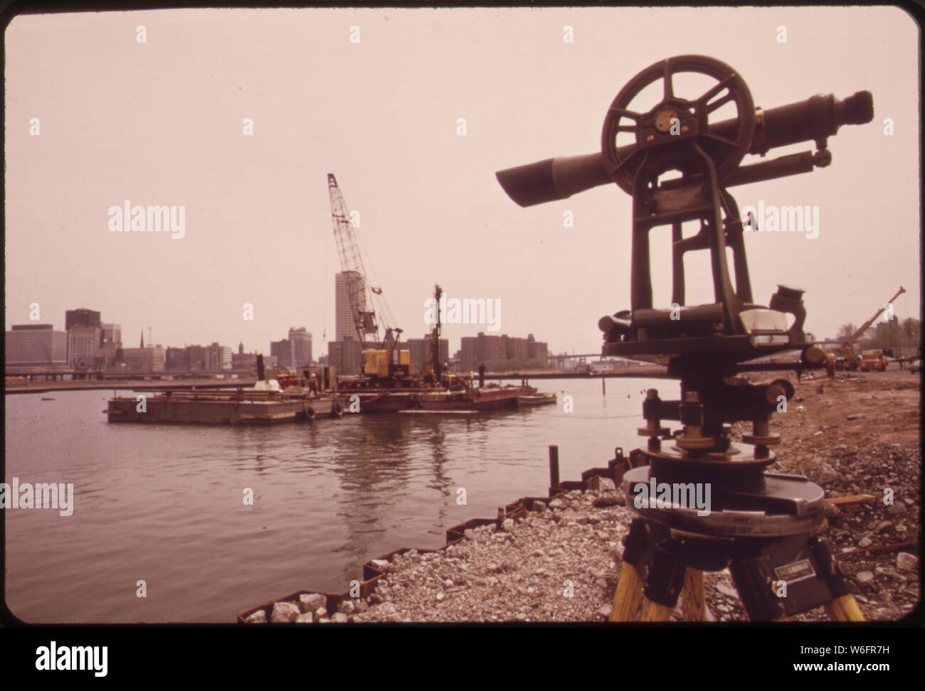 CONSTRUCTION ON THE BUFFALO WATERFRONT Stock Photo - Alamy
