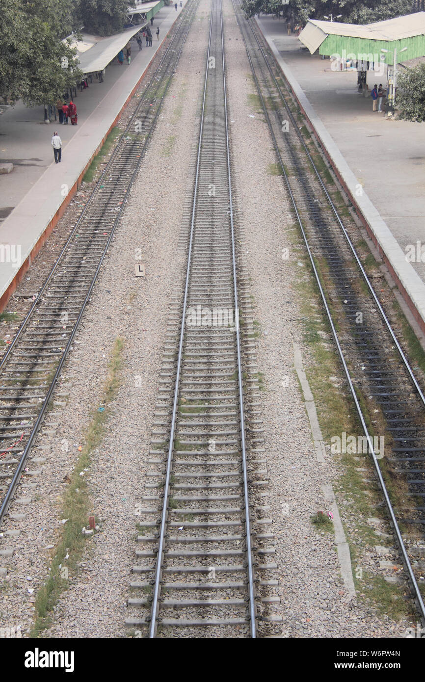 Top view train india hi-res stock photography and images - Alamy