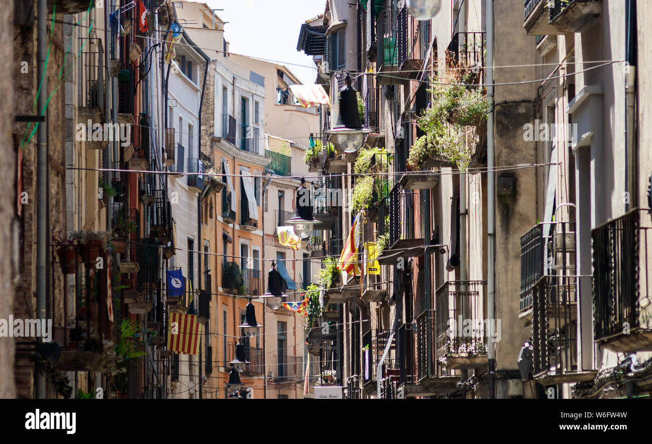 ancient buildings of girona Stock Photo - Alamy
