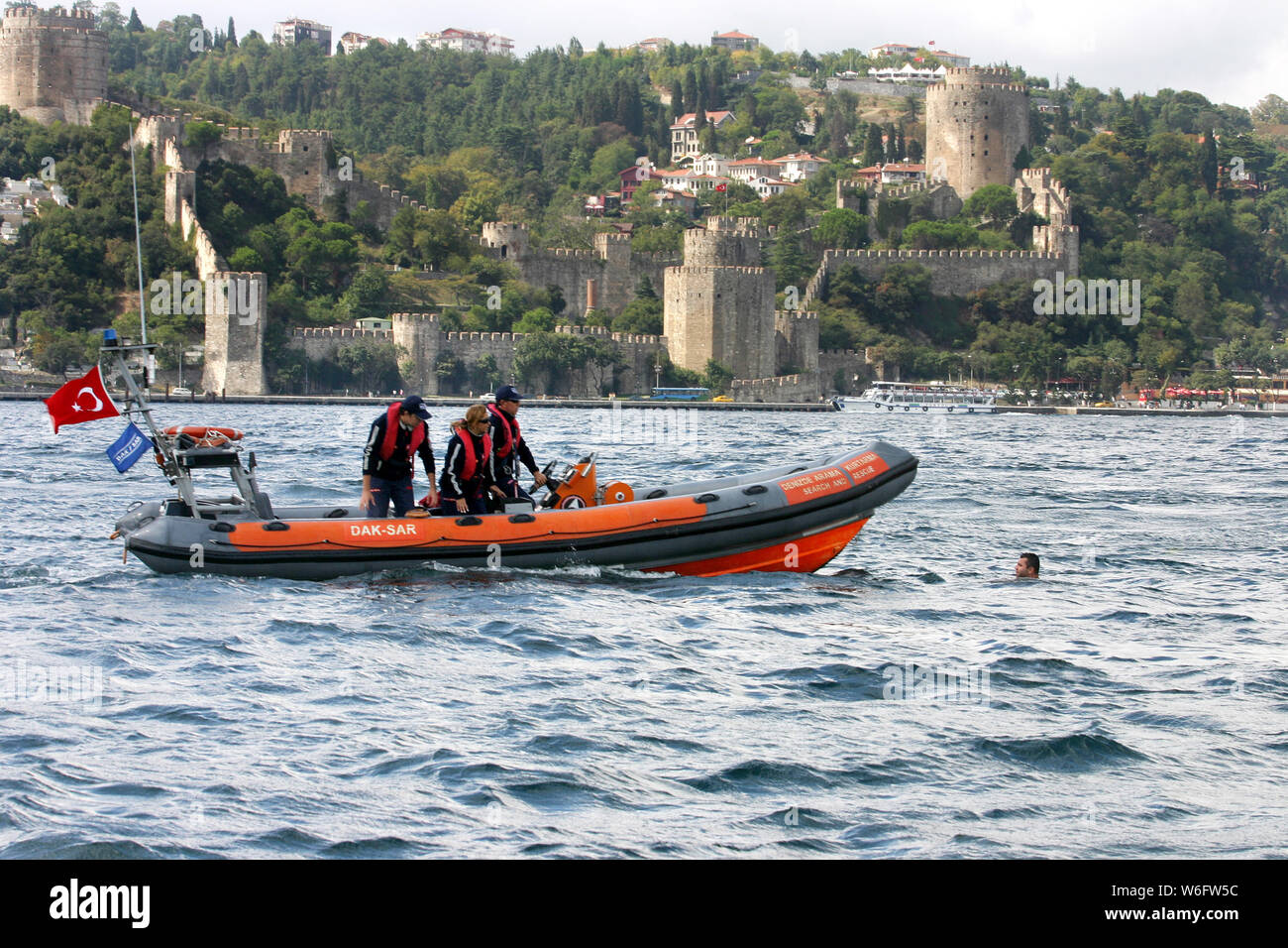 Drowning rescue boat hi-res stock photography and images - Alamy