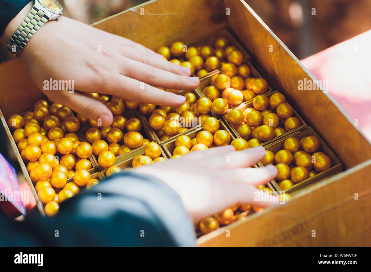 Orange paintballs hi-res stock photography and images - Alamy
