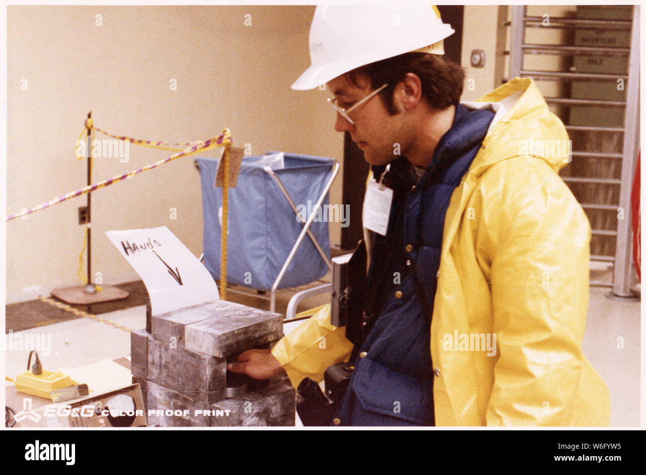 Checking hand for contamination Stock Photo - Alamy