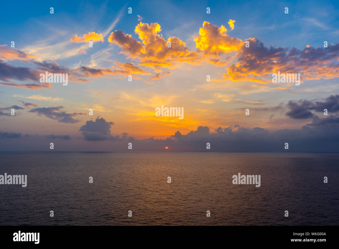 Burning clouds and scenery hi-res stock photography and images - Alamy