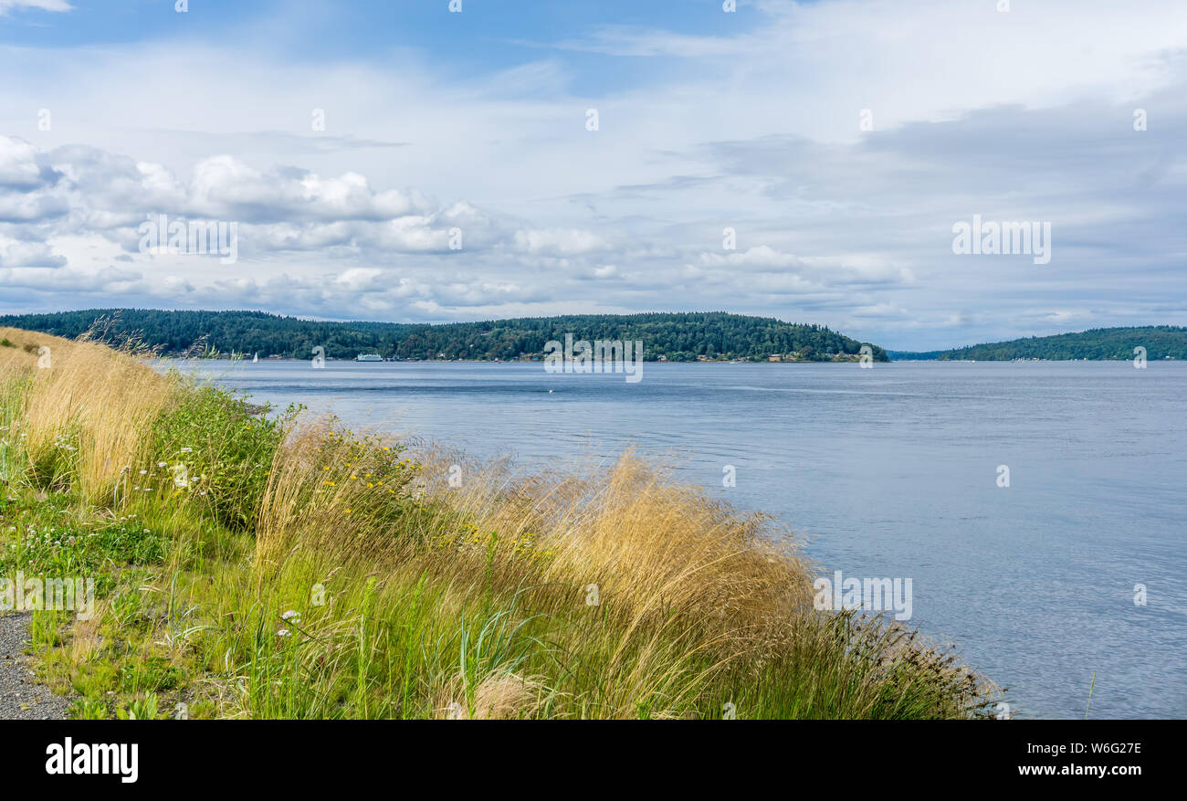 A view of the Puget Sound area from Dune Peninsula Park in Tacoma ...