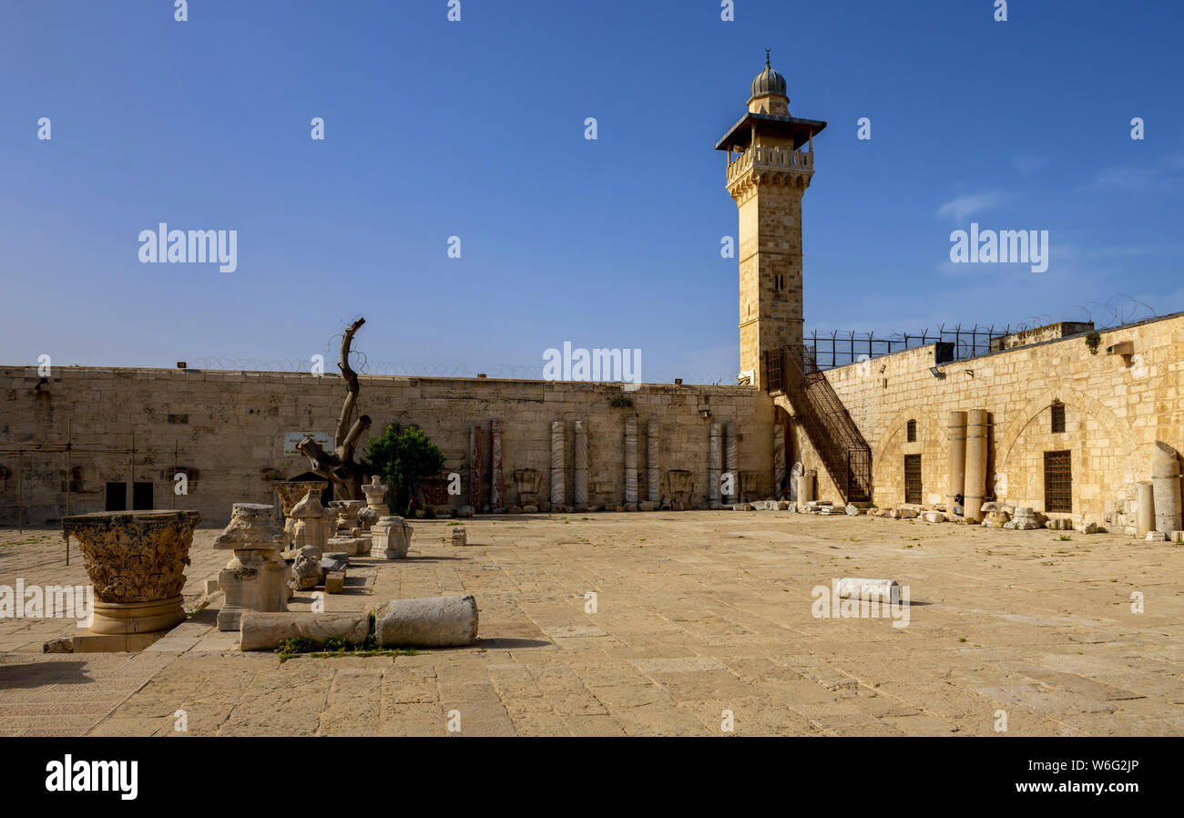 Archaeology second temple jerusalem hi-res stock photography and images ...
