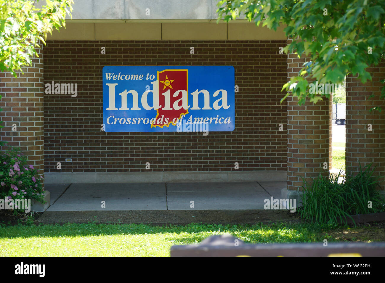 Welcome to Indiana sign Stock Photo - Alamy