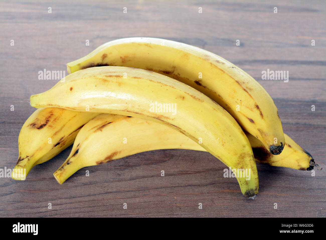 Plantain bananas rustic table hi-res stock photography and images - Alamy