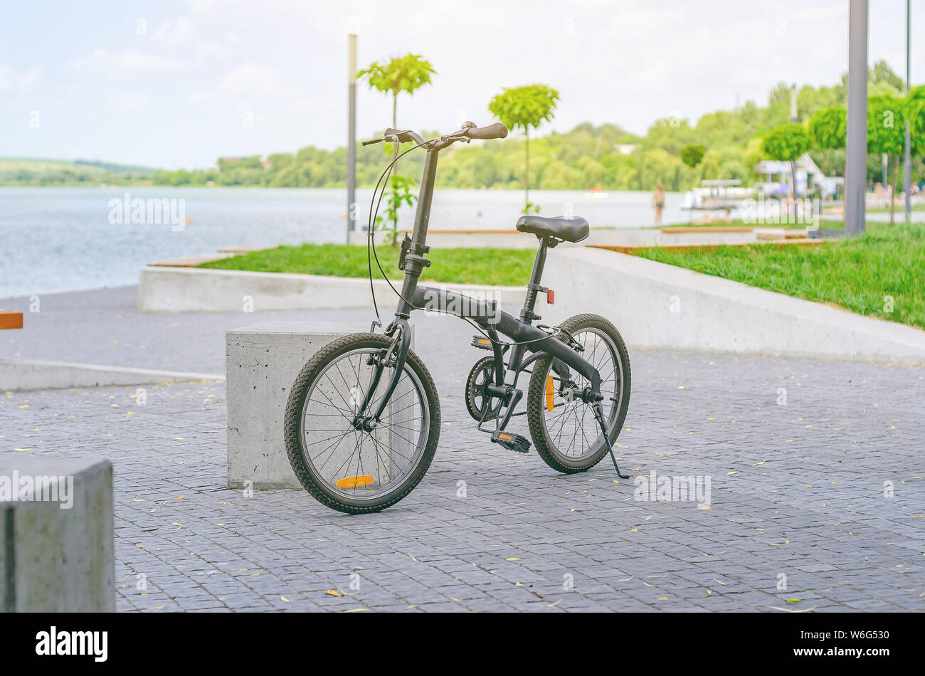 Street parapet boards hi-res stock photography and images - Alamy