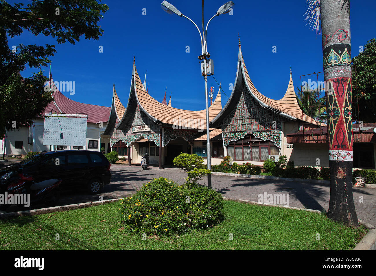 The temple in Padang city, Indonesia Stock Photo - Alamy
