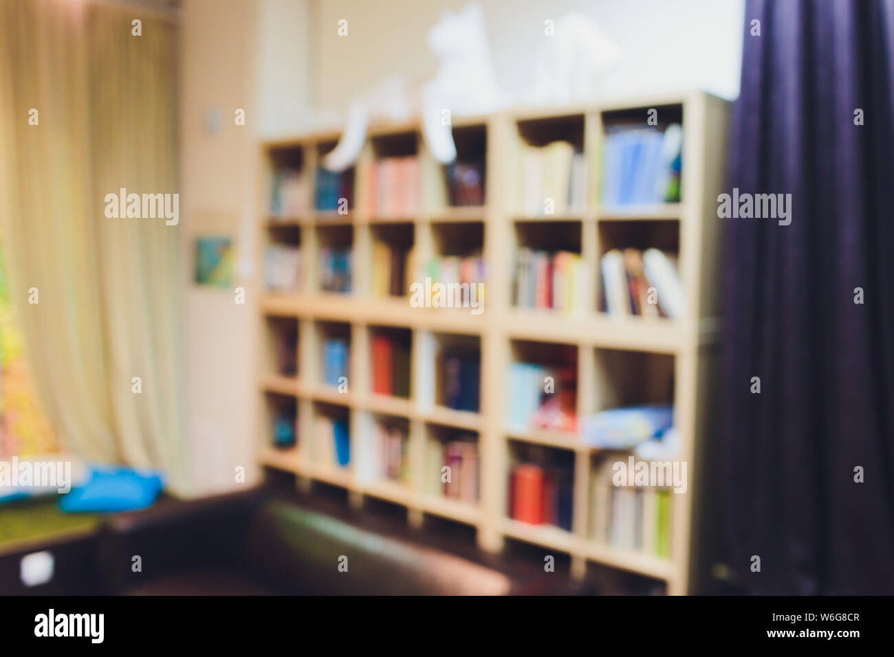 Blurred background, Blur bookshelves at book store background ...